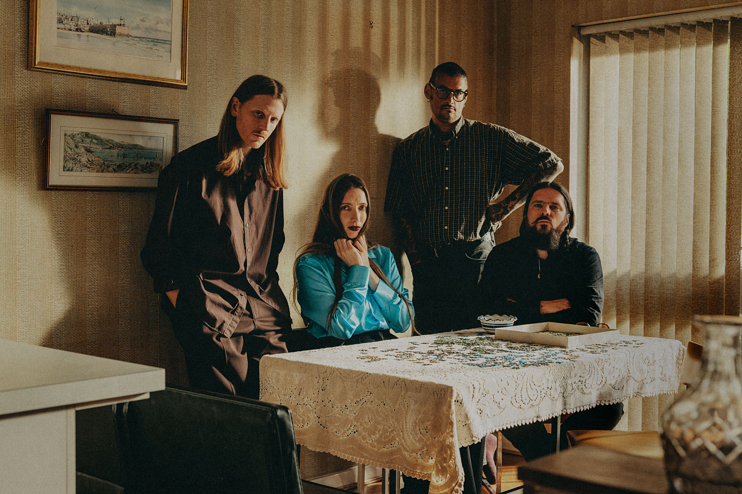 London band Dry Cleaning talk world-building, close collaboration, and ...