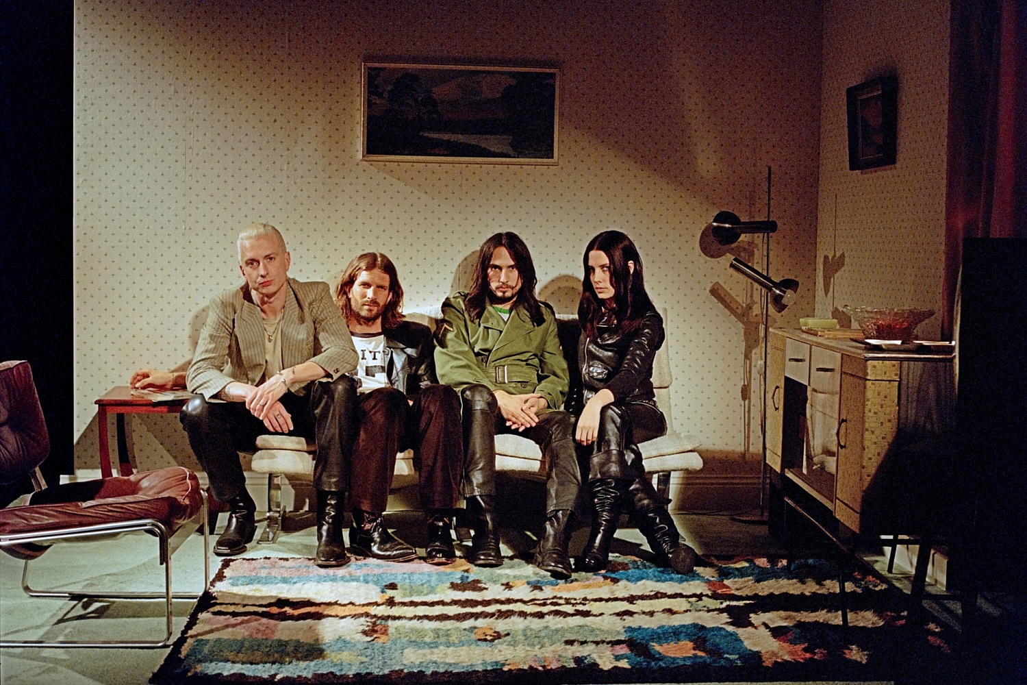 Wolf Alice share reflective new single 'The Sofa' as taken from ...